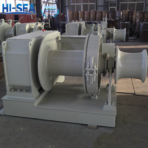 What is an electric mooring winch？