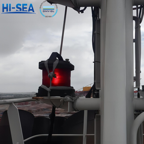 Marine navigation light vs. Marine signal light
