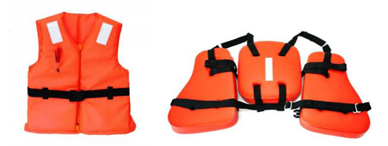 Differences between vest life jacket and yoke life jacket