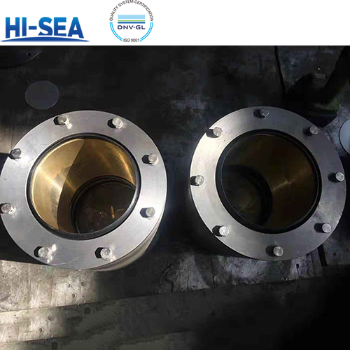 Structure and type of sliding watertight rudder bearer